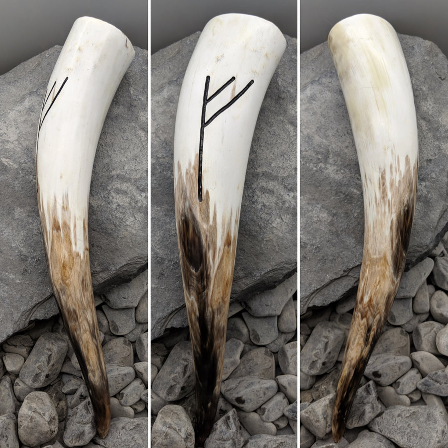 Rune Drinking Horn – Horns of Odin